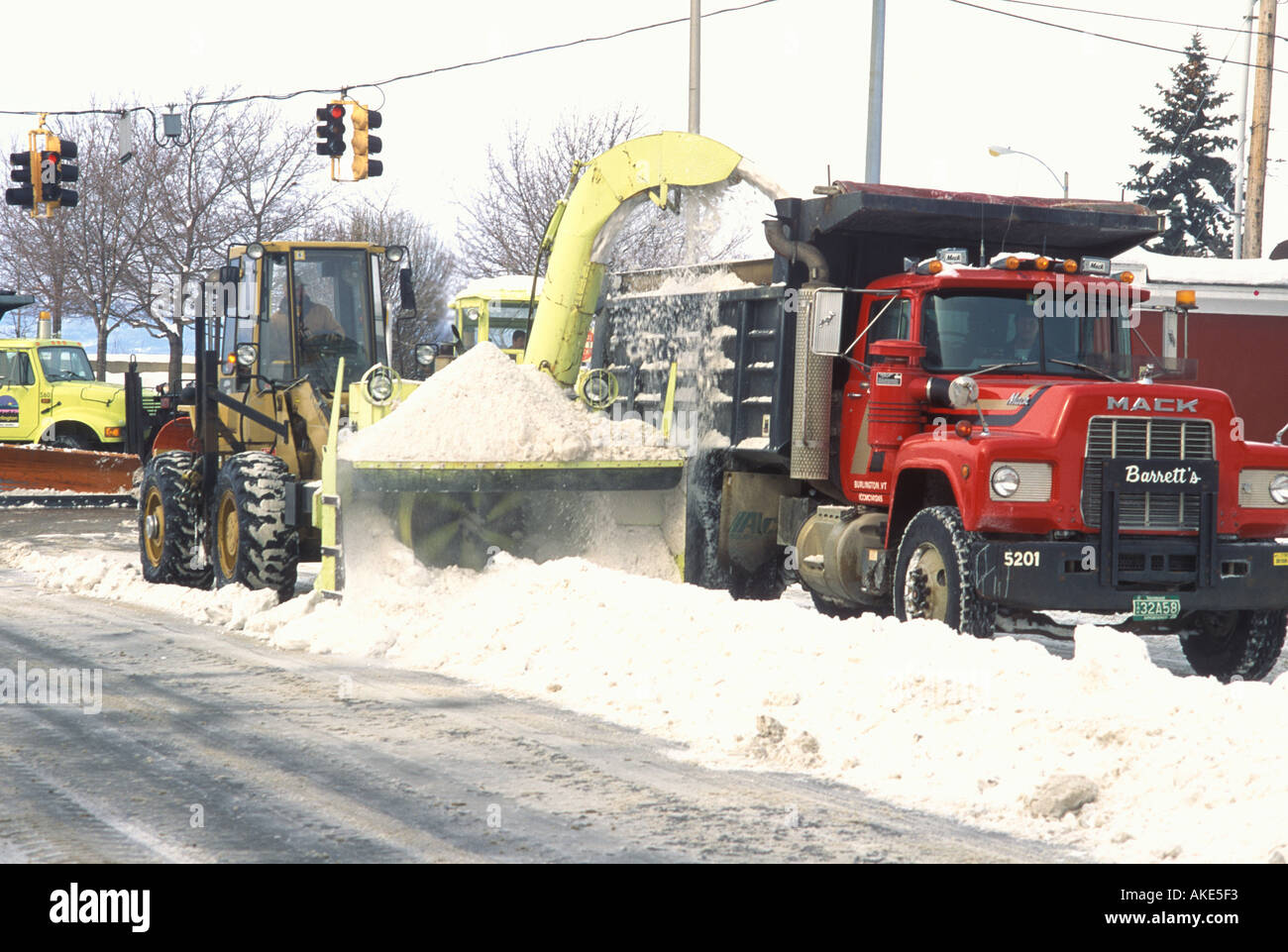 Snow dump trucks hi-res stock photography and images - Alamy