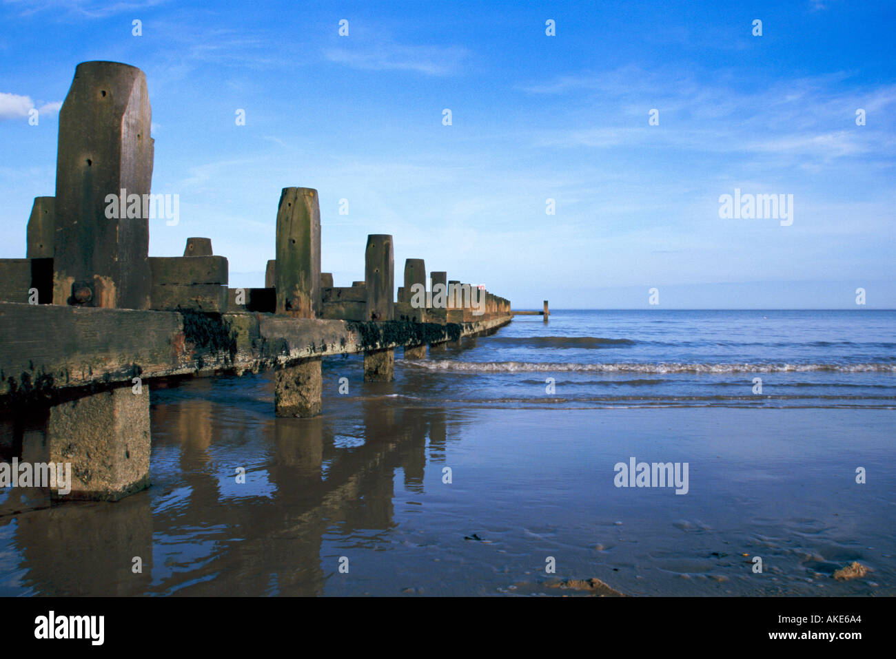 Coastal defences beach groin hi-res stock photography and images - Alamy