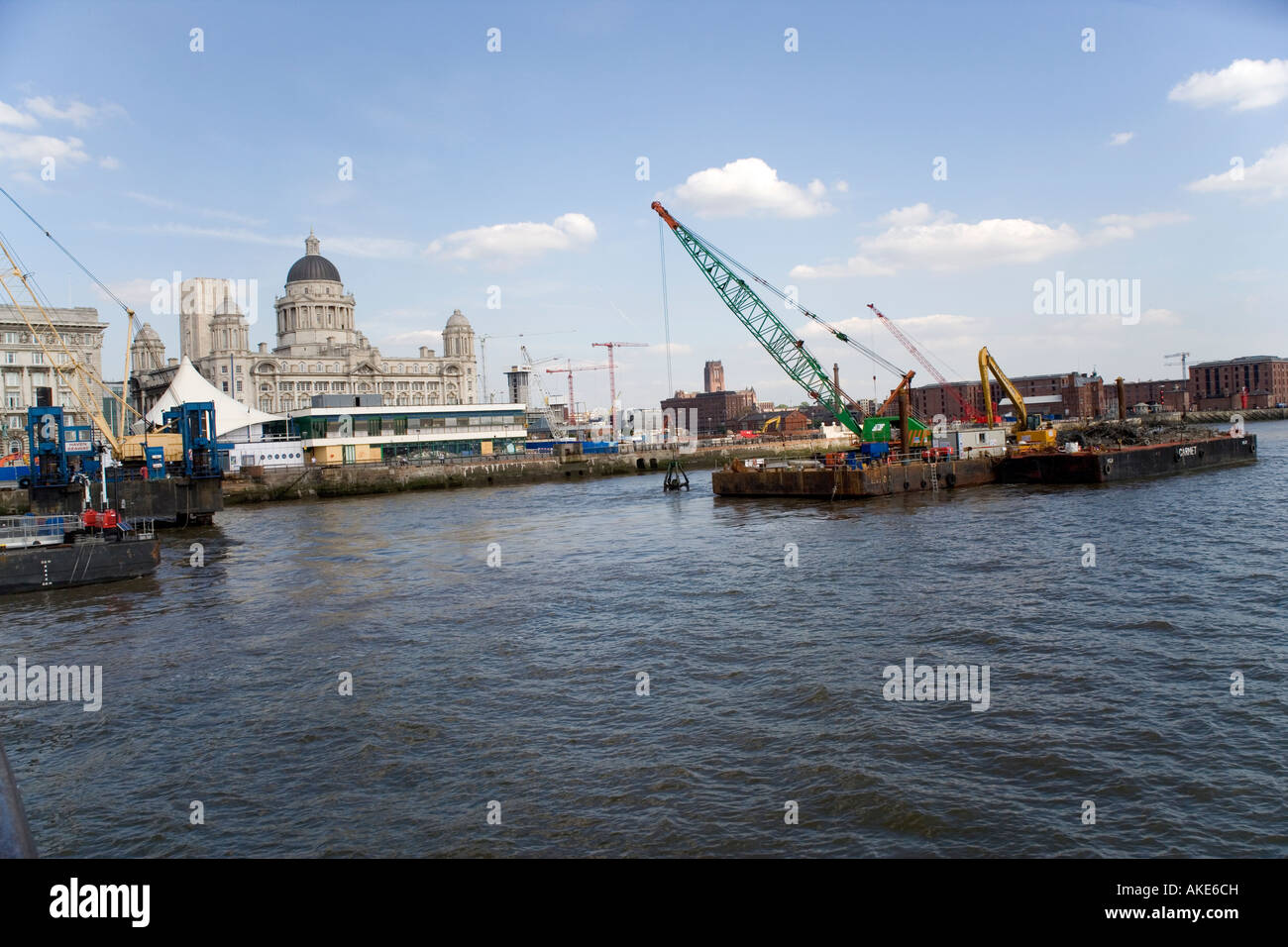 Dock dredging hi-res stock photography and images - Alamy