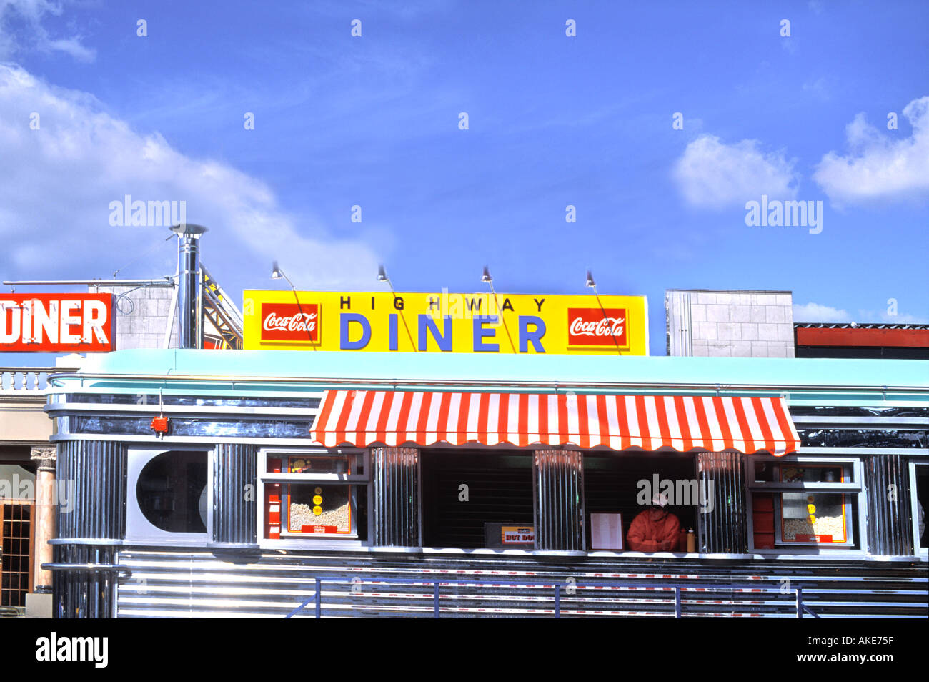 Fast food restaurants highway hi-res stock photography and images - Alamy