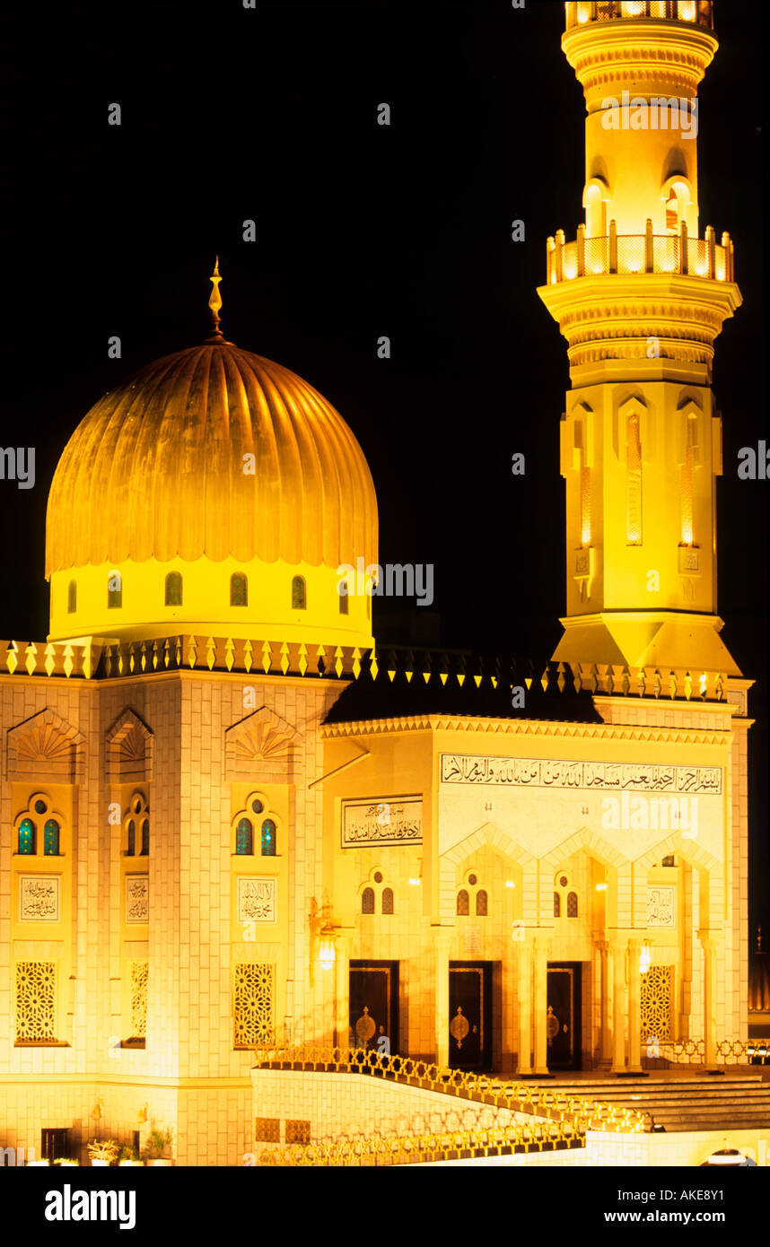 Zawawi mosque muscat oman hi-res stock photography and images - Alamy