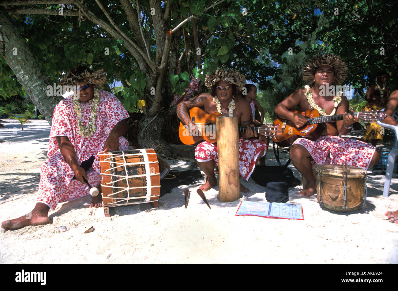 Tahitian music and songs performed on beach with traditional ...