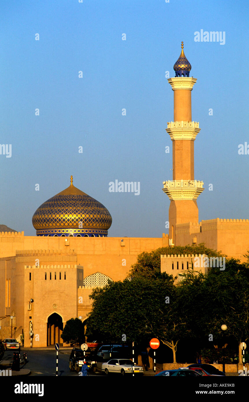 OM, Oman, Nizwa, Sultan Qaboos-Moschee Stock Photo - Alamy