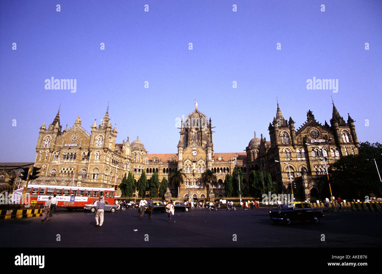 Victoria station at Bombay Mumbai in Maharashtra India Stock Photo - Alamy