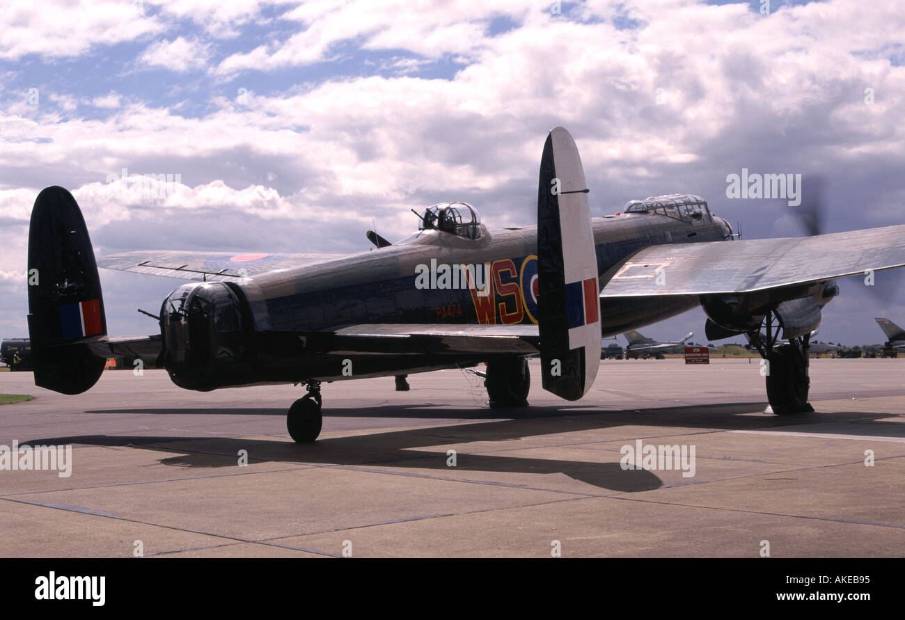 AVRO LANCASTER RAF BATTLE OF BRITAIN MEMORIAL FLIGHT CONINGSBY ...