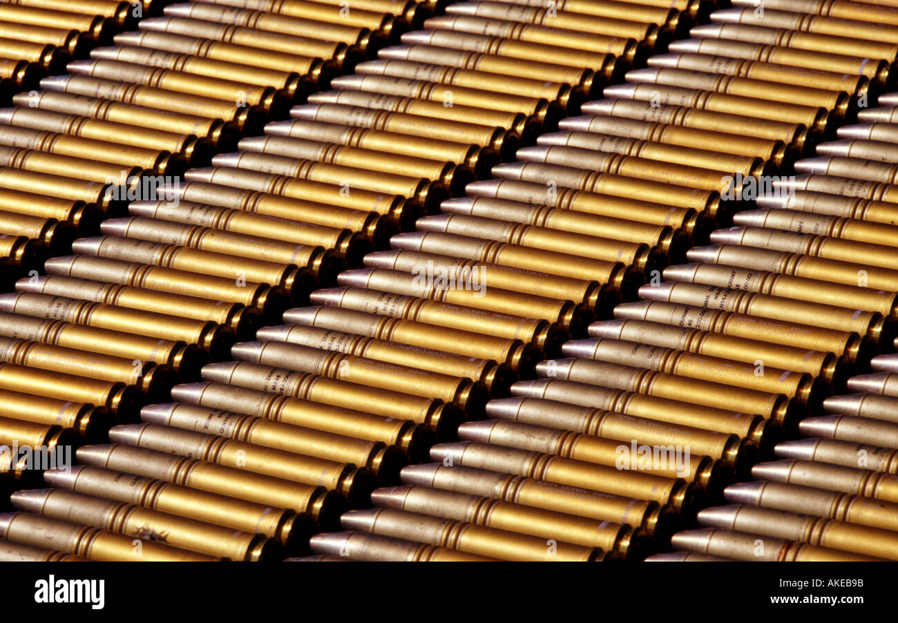 30mm cannon hi-res stock photography and images - Alamy