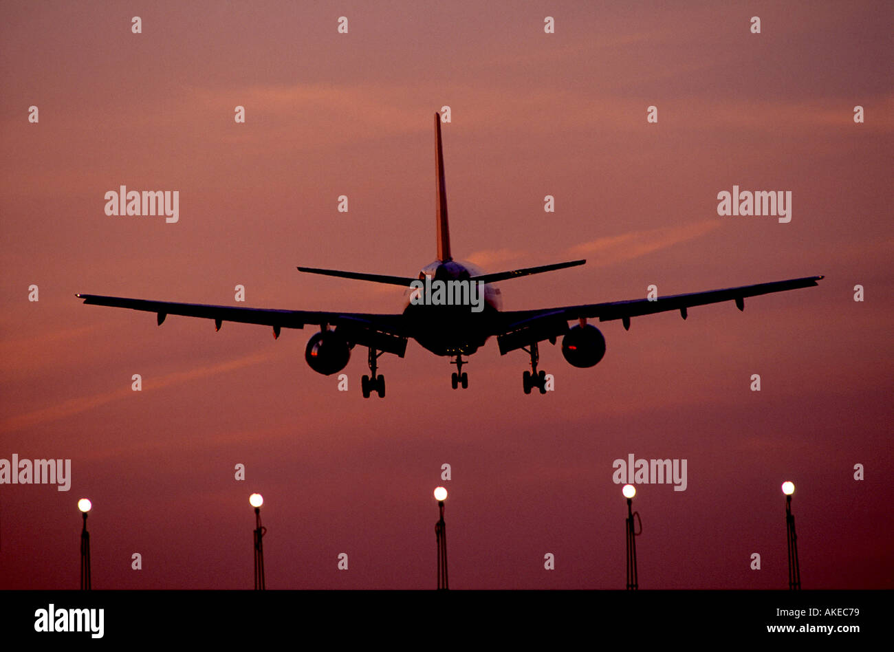 Heathrow airport 1970s hi-res stock photography and images - Alamy