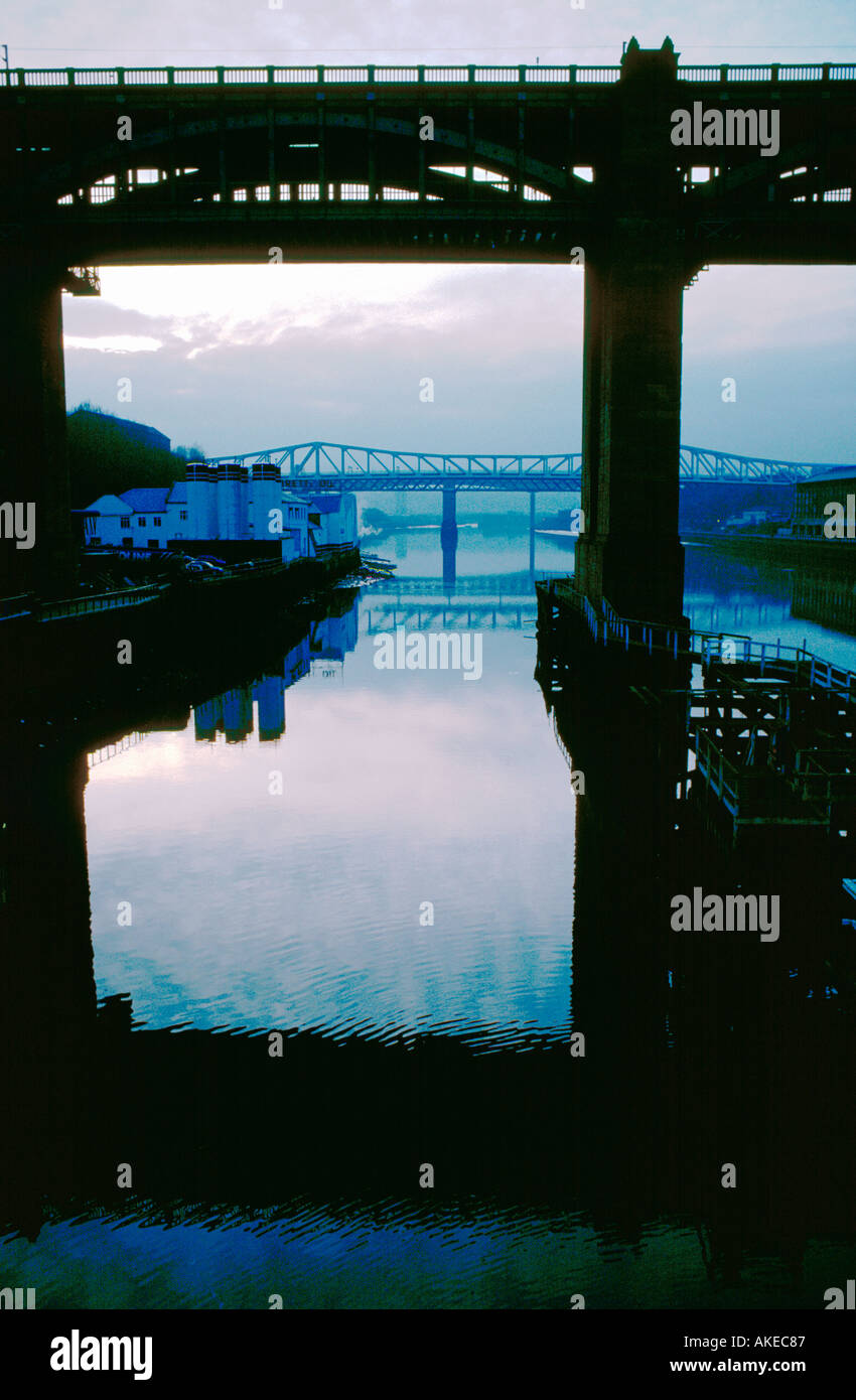 High level bridge newcastle hi-res stock photography and images - Alamy