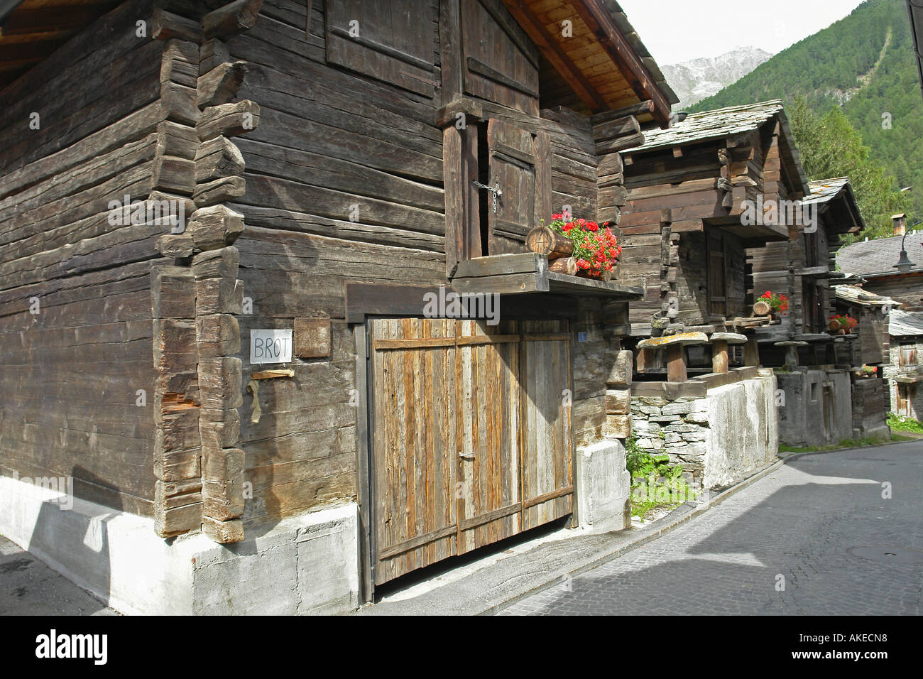 Hinterdorf old zermatt switzerland hi-res stock photography and images ...