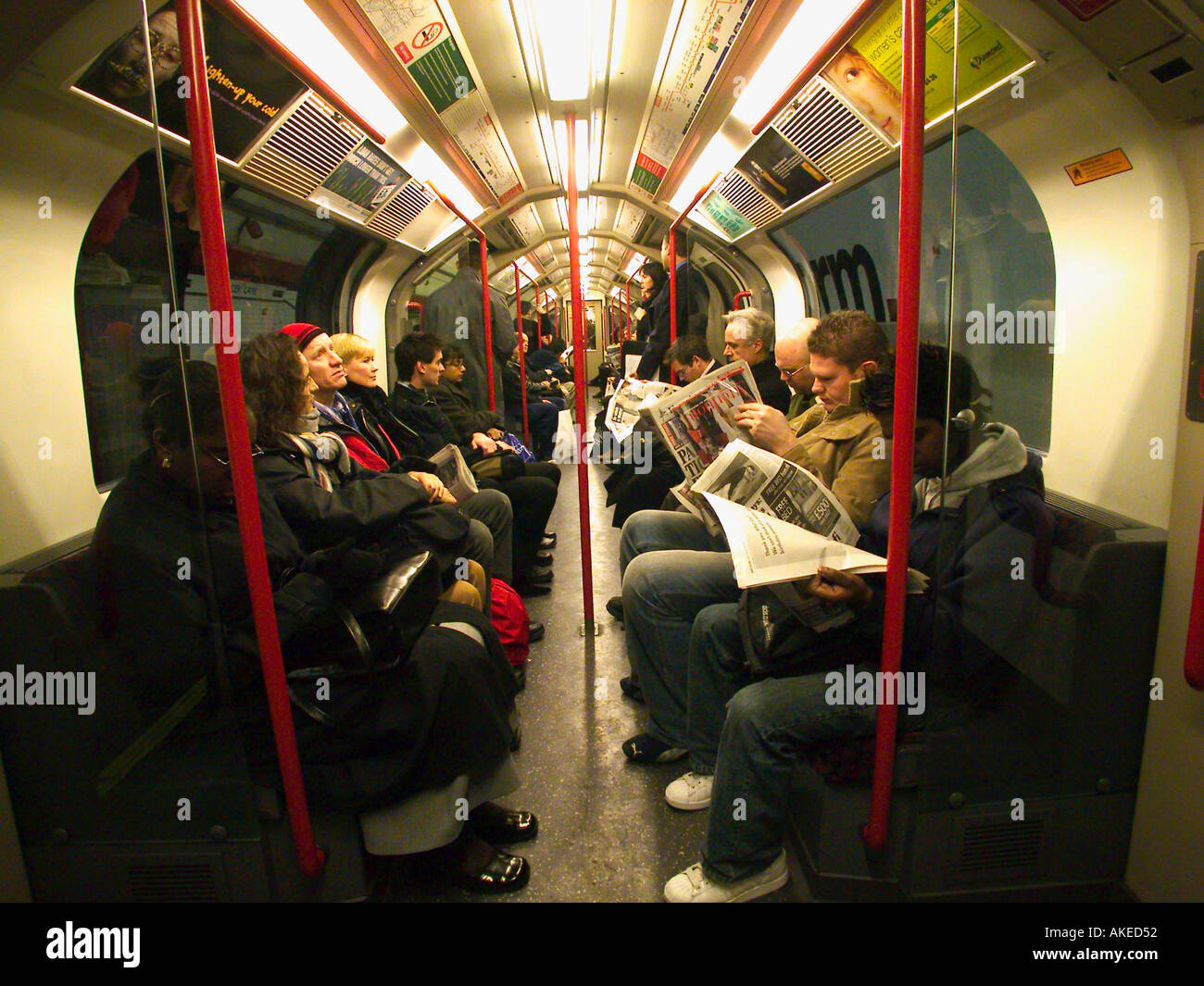 Central line tube and seat hi-res stock photography and images - Alamy