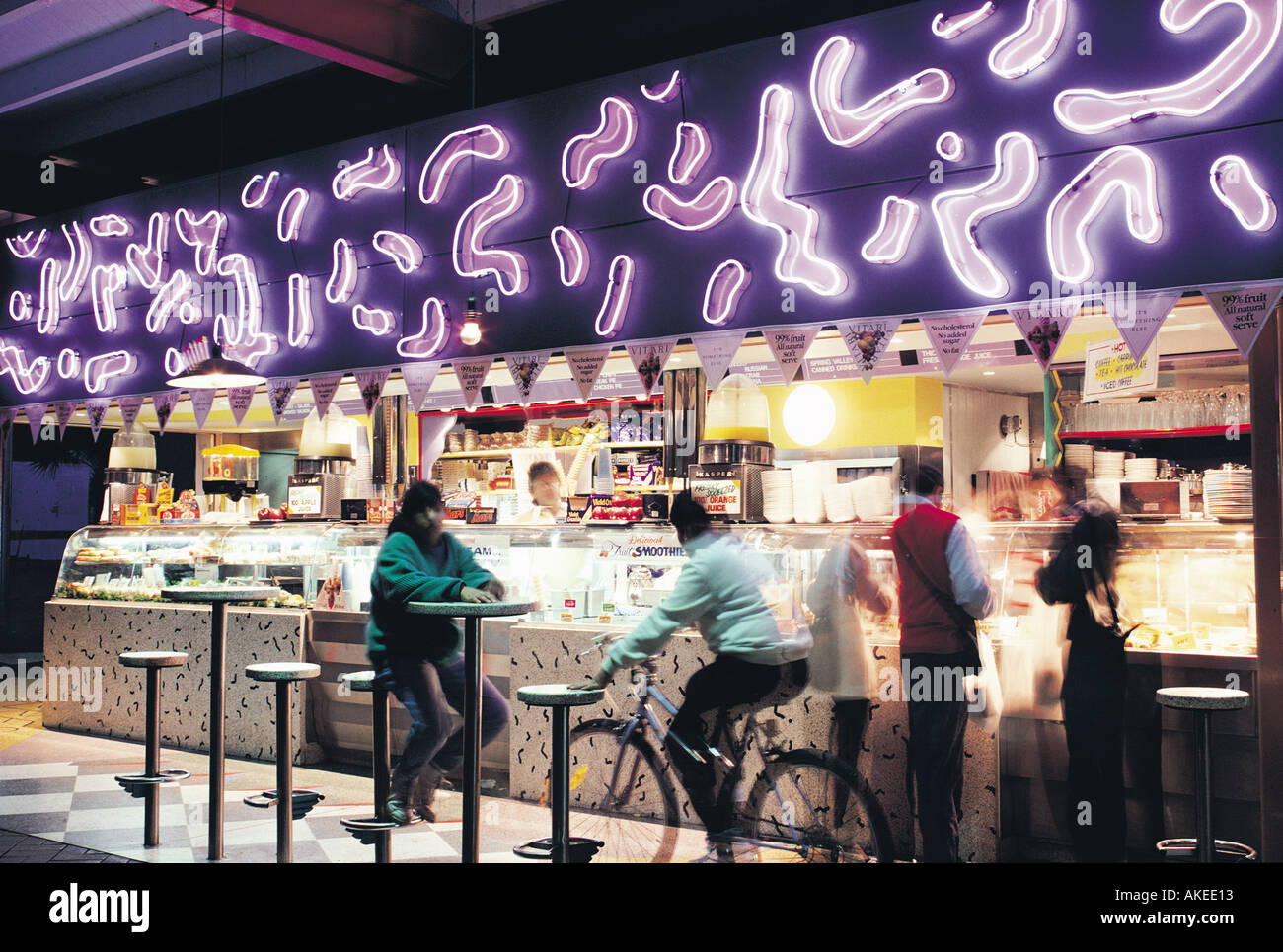Food stalls at Circular Quay, Sydney Stock Photo - Alamy