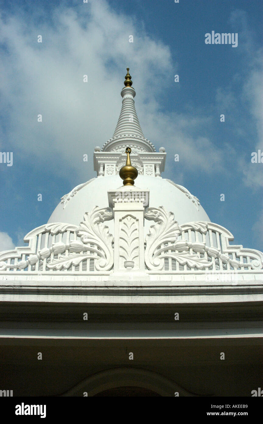Buddhist temple bentota sri lanka hi-res stock photography and images ...