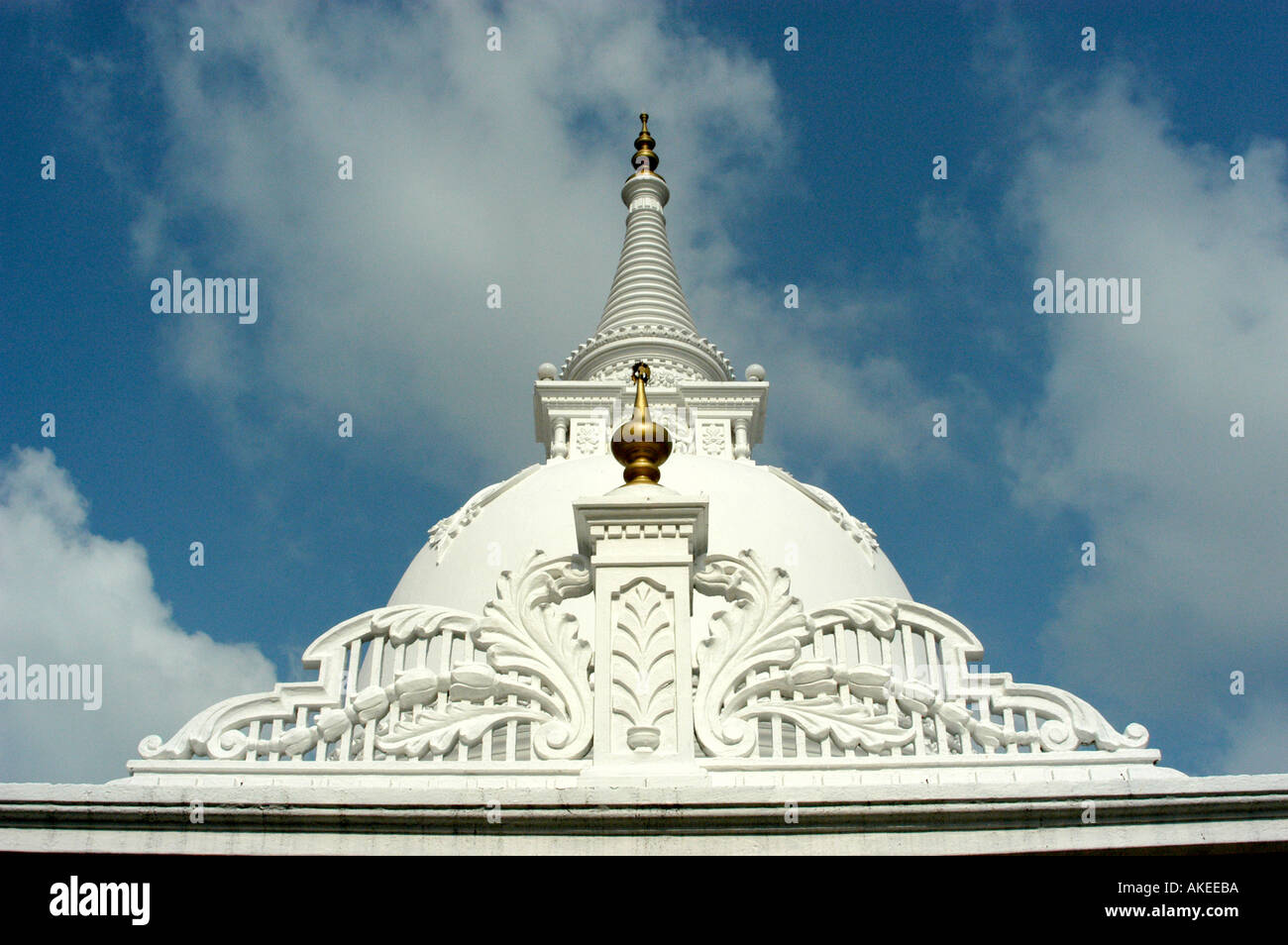 Bentota sri lanka temple hi-res stock photography and images - Alamy