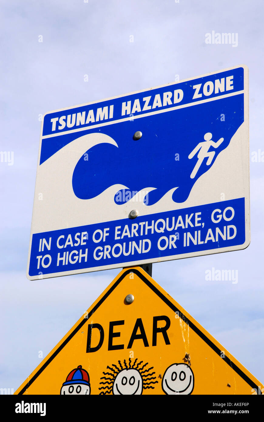 Sign marker warning tsunami danger hi-res stock photography and images ...