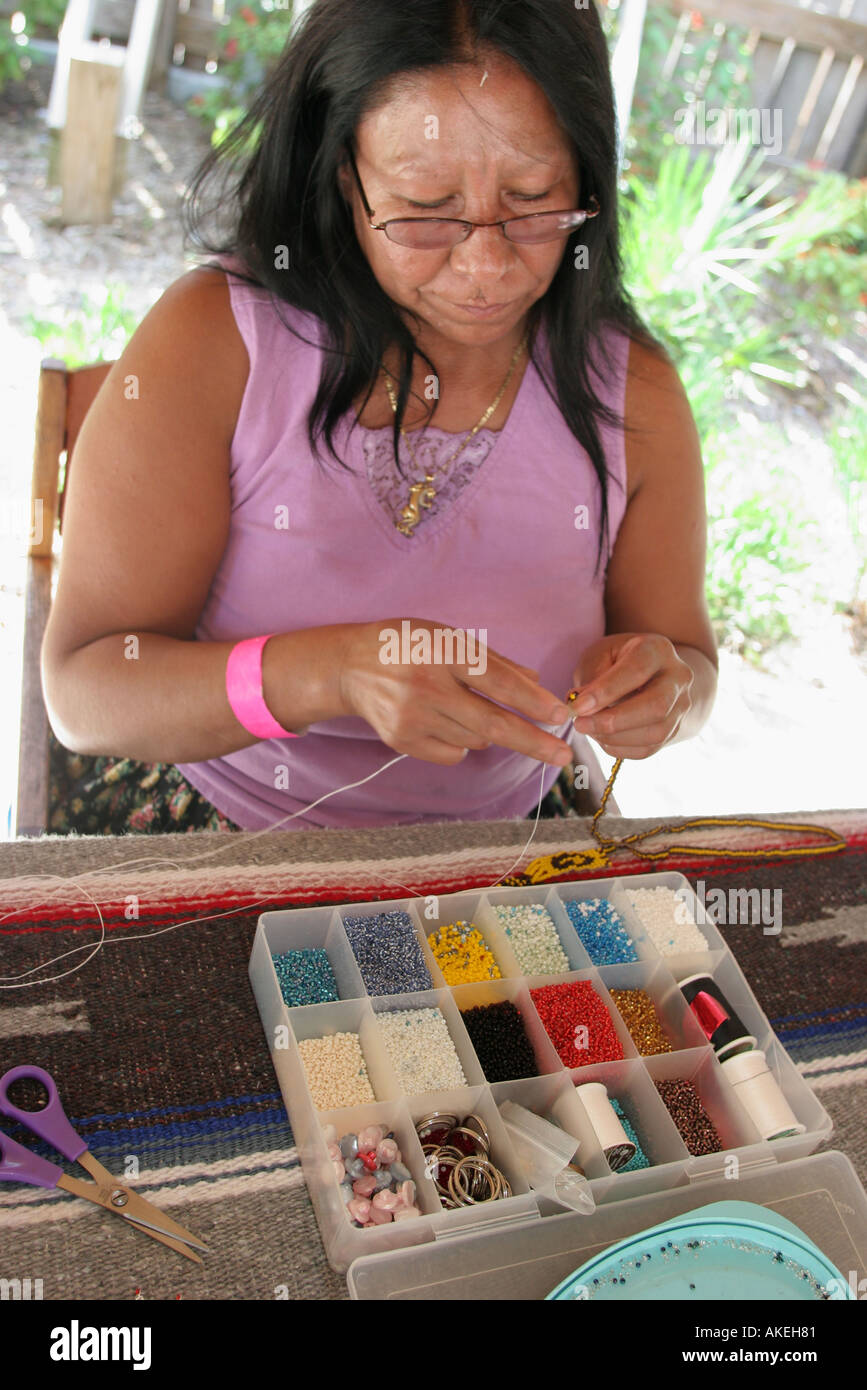 Seminole woman crafts hi-res stock photography and images - Alamy