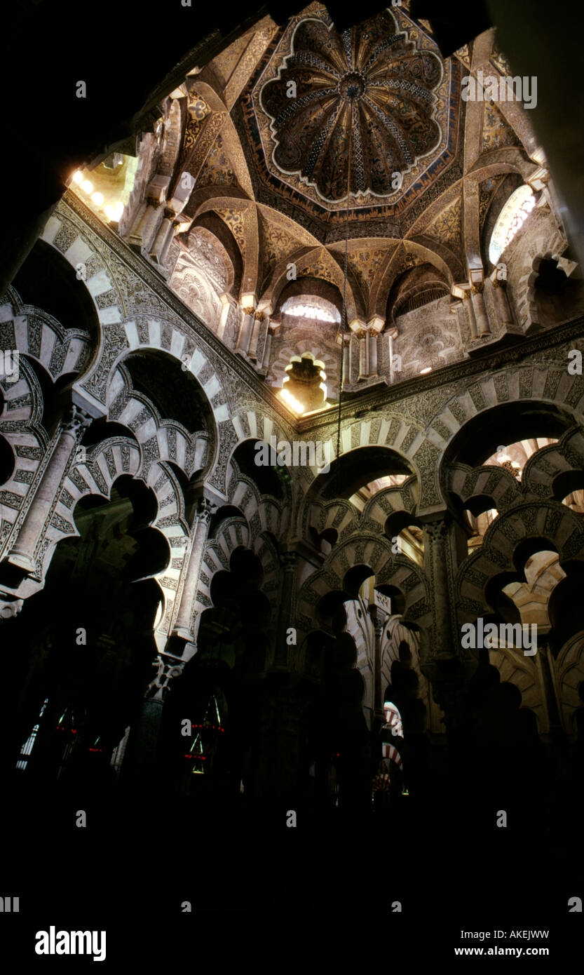 Dome mihrab mosque cordoba hi-res stock photography and images - Alamy