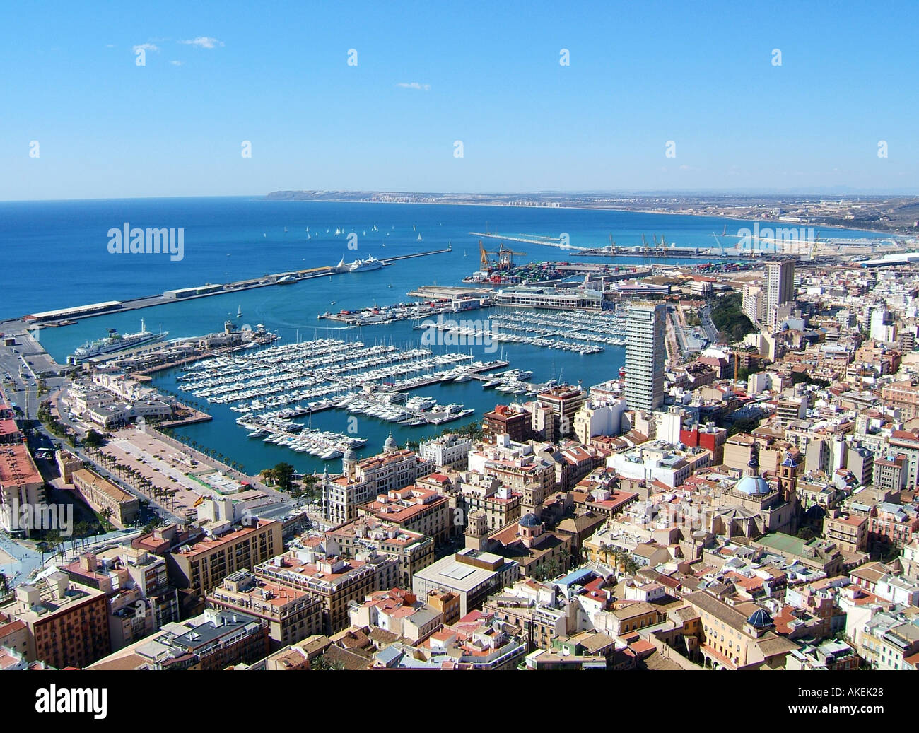 Old port buildings valencia spain hi-res stock photography and images ...