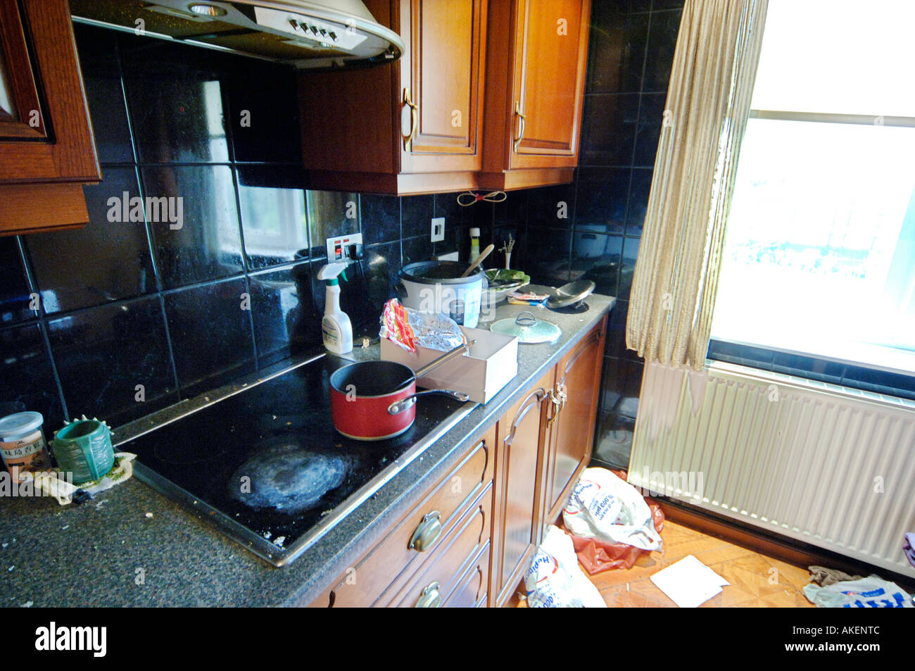 Filthy room hi-res stock photography and images - Alamy