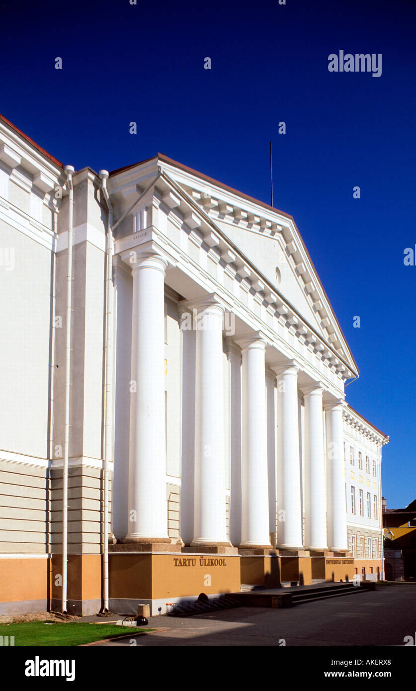 Estland, Tartu (Dorpat), Hauptgebäude der Universität Tartu Stock Photo ...