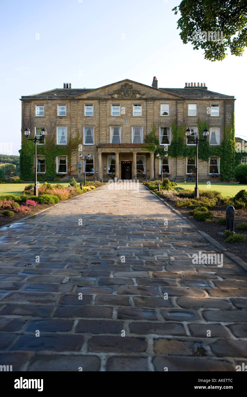 Waterton Park and Walton Hall Wakefield Stock Photo - Alamy