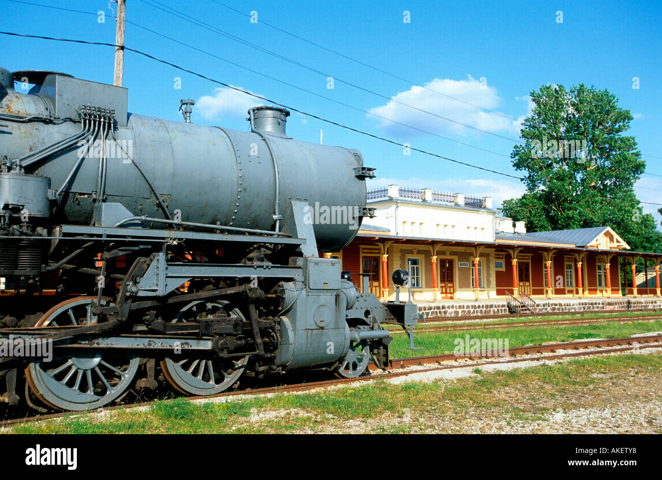 Estland, Haapsalu (Hapsal), Bahnhof. Eisenbahnmuseum Stock Photo - Alamy