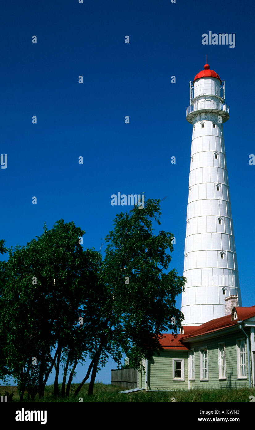 Estland, Insel Hiiumaa, Leuchtturm auf der Halbinsel Tahkuna Stock ...