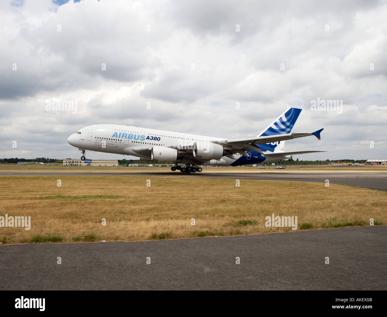 Airbus A380 superjumbo at FIA Farnborough International Airshow 2006 ...