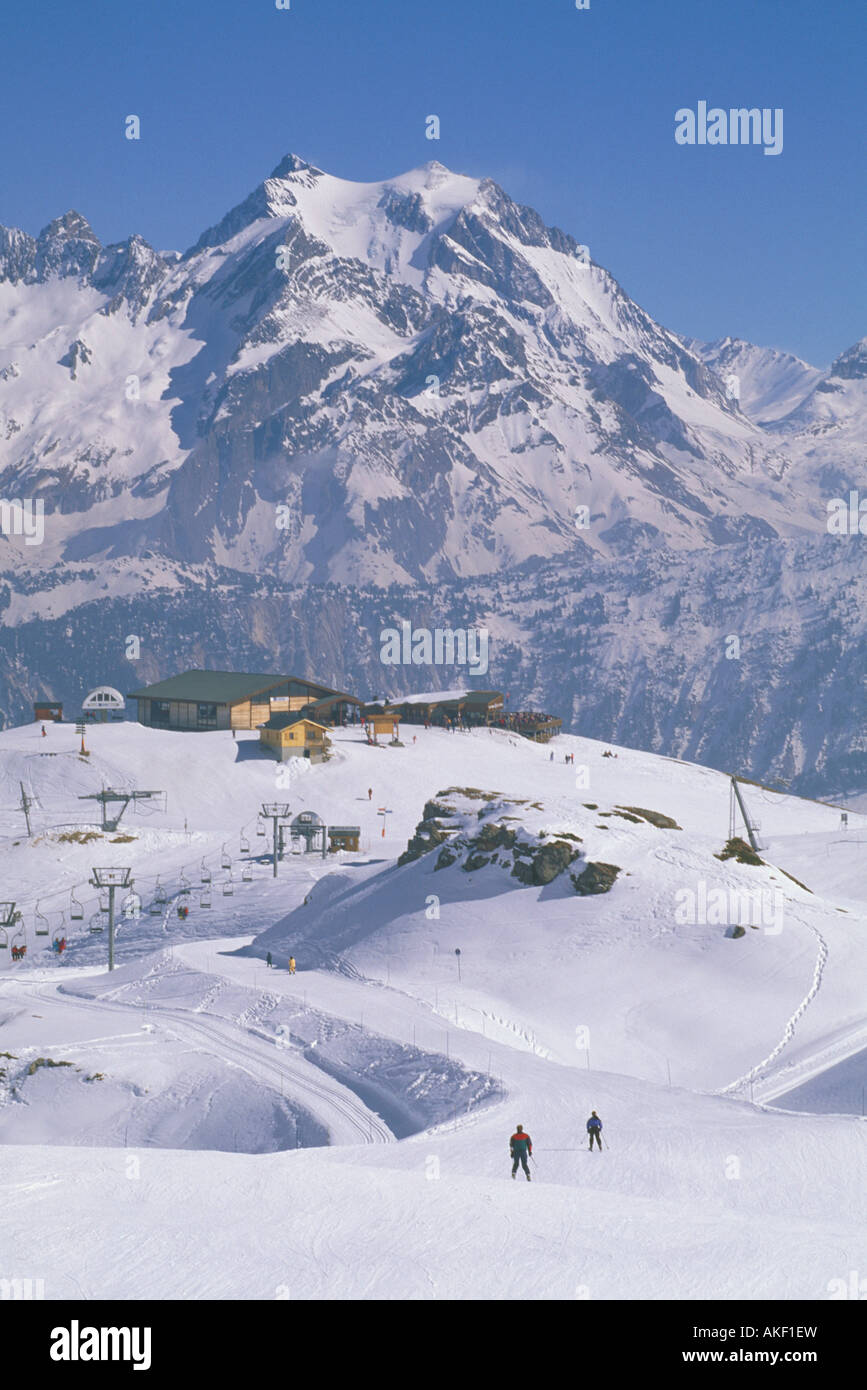 Col de la loze ski runs hi-res stock photography and images - Alamy