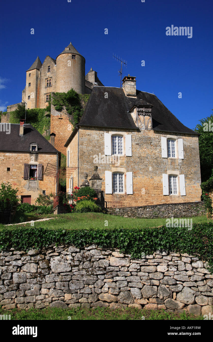 The Château and village of Salignac Eyvigues Stock Photo - Alamy