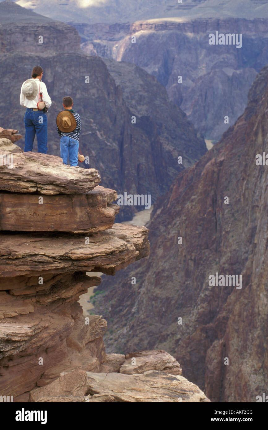 plateau point colorado river and tourists, grand canyon national park ...