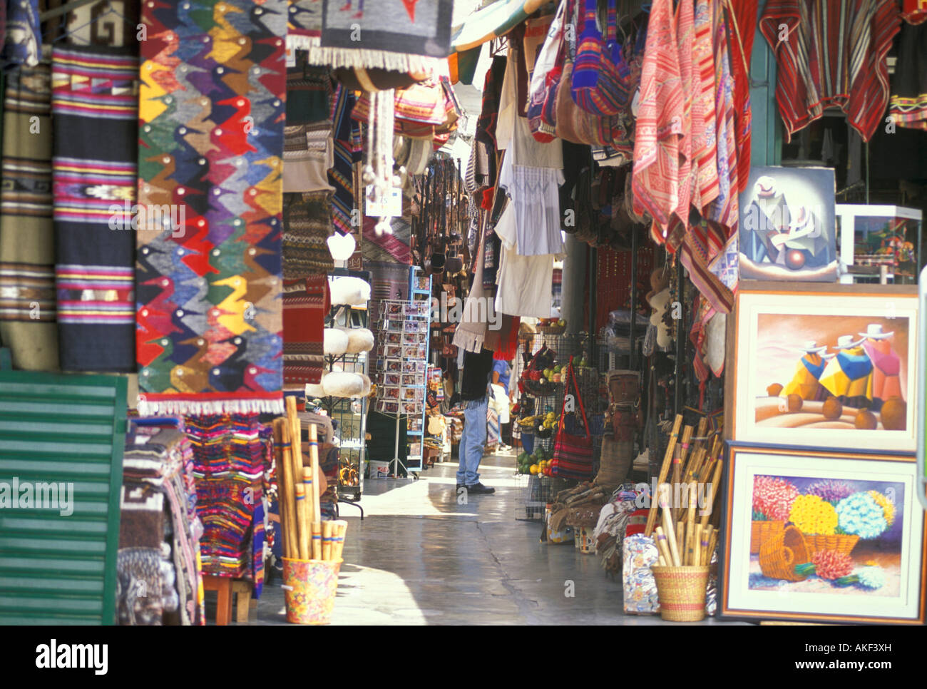 Handicraft market lima peru hi-res stock photography and images - Alamy