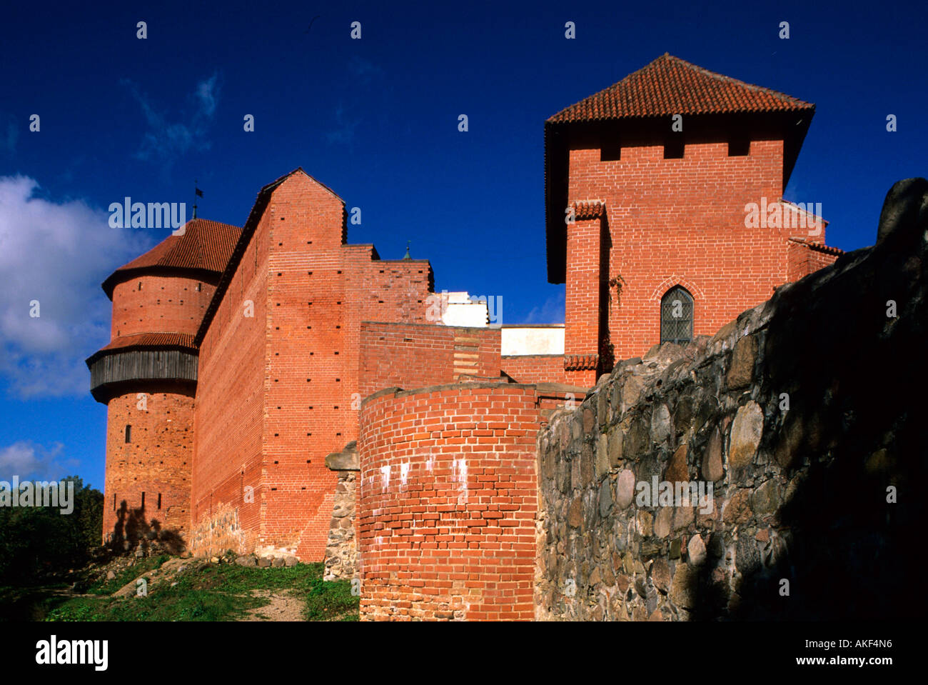 Lettland, Sigulda (Segewold), Burg Turaida Stock Photo - Alamy