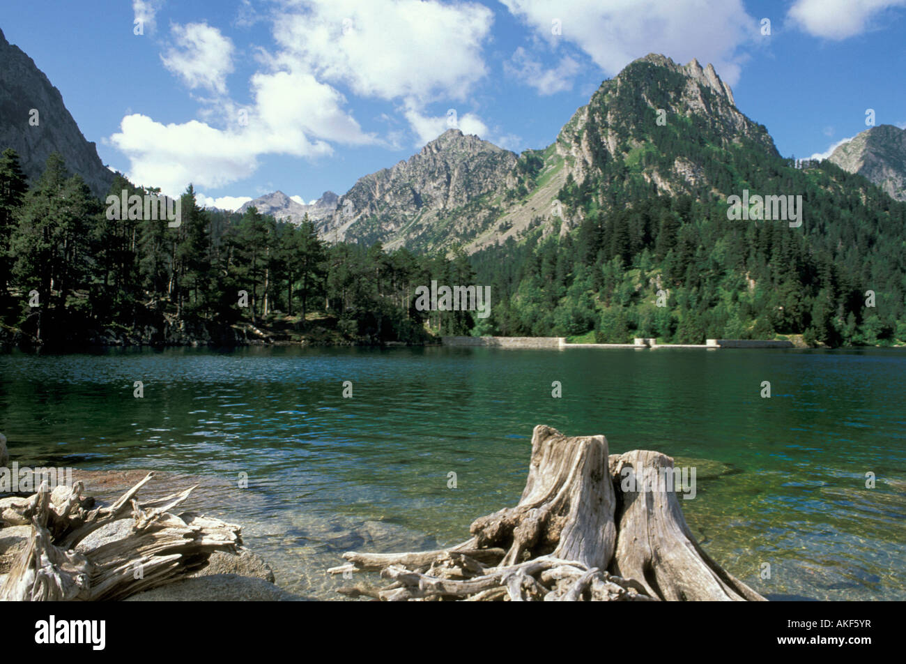 saint maurice lake, aiguestortes national park, spain Stock Photo - Alamy
