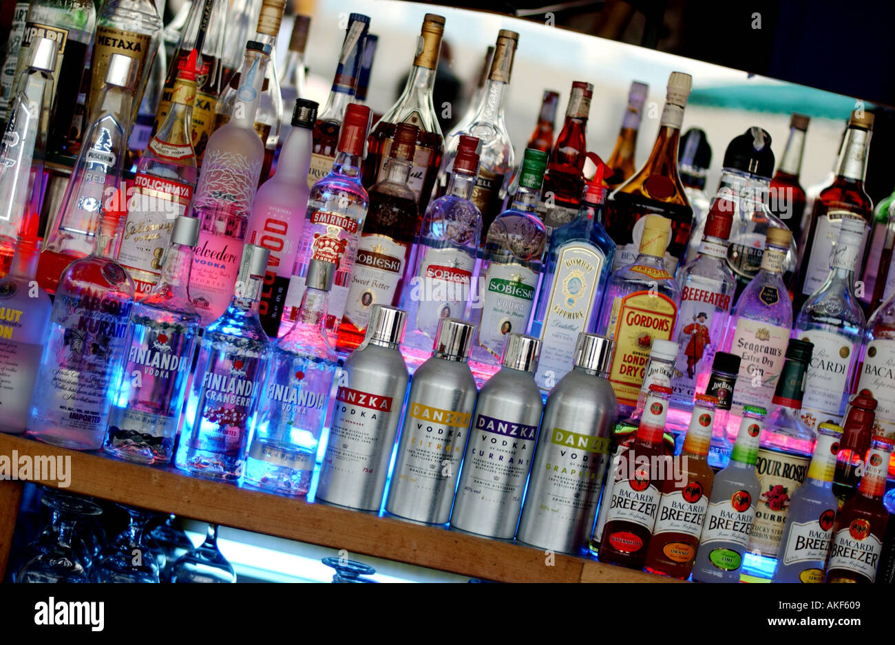 Vodka shelf hi-res stock photography and images - Alamy