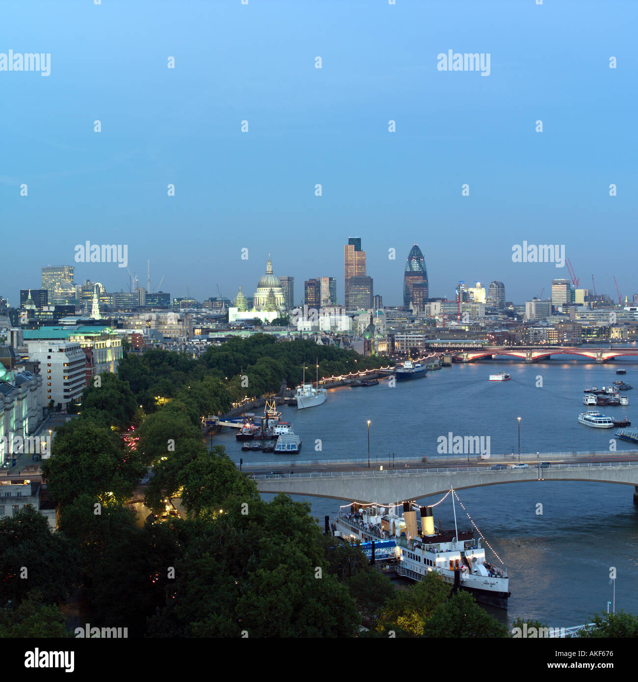 London, Skyline, River Thames Stock Photo - Alamy