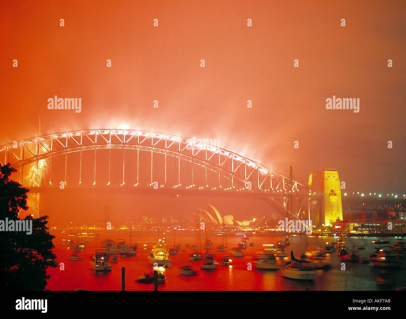 Sydney harbour bridge celebrations hi-res stock photography and images ...