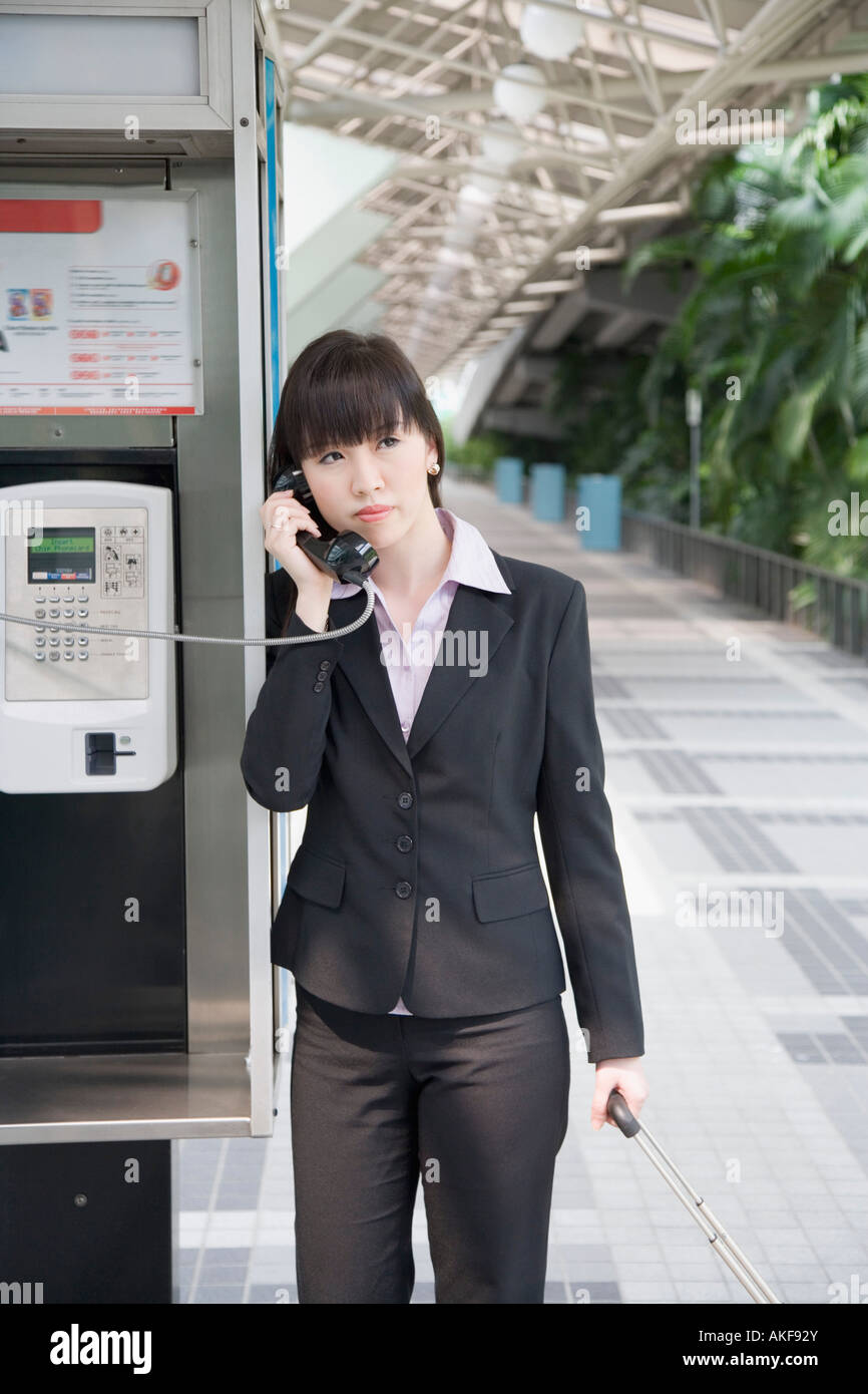 Speaking on the phone in public hi-res stock photography and images - Alamy
