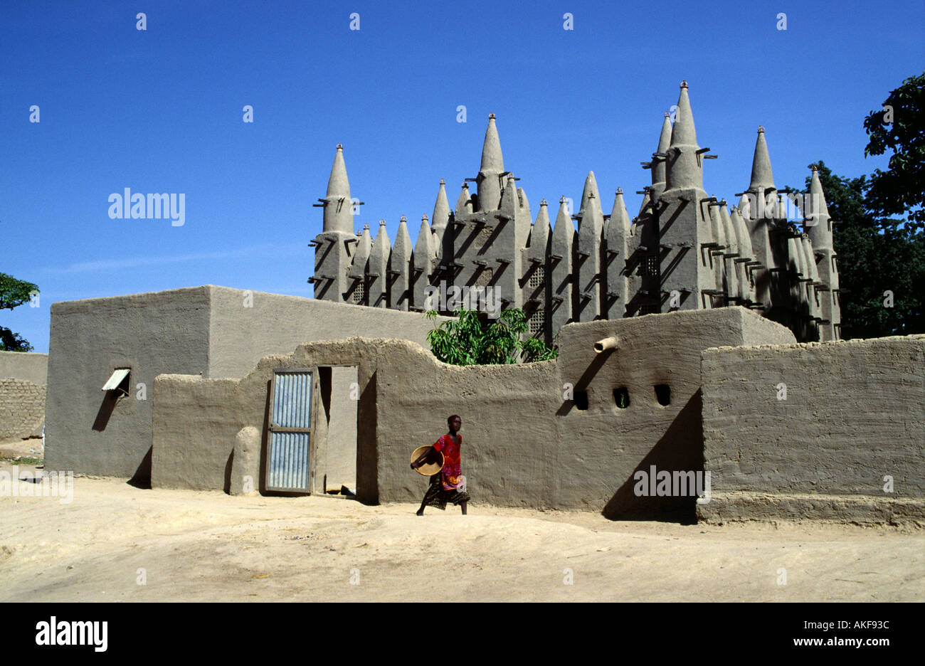 Mali traditional sudanese architecture hi-res stock photography and ...