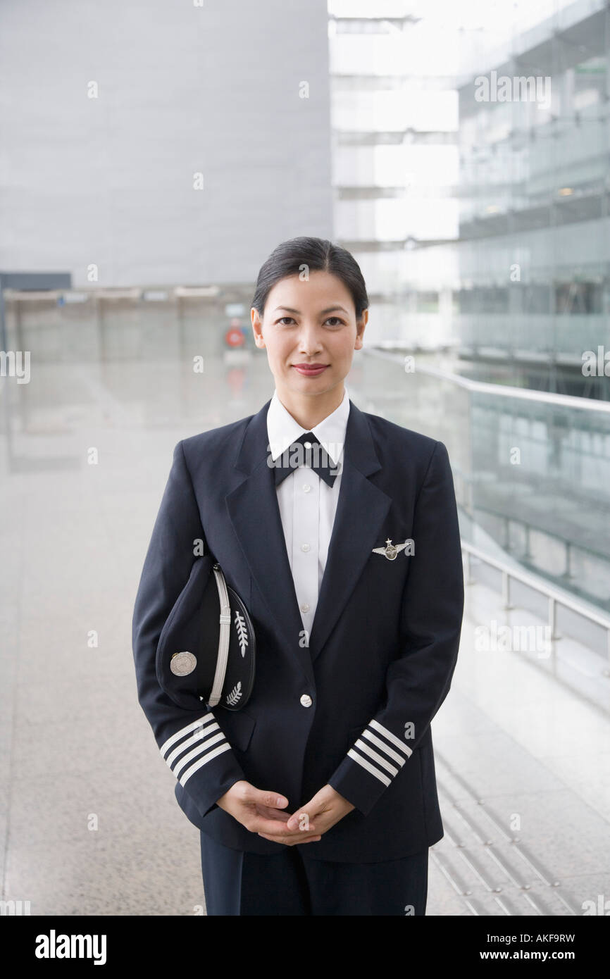 Asian female pilot hi-res stock photography and images - Alamy