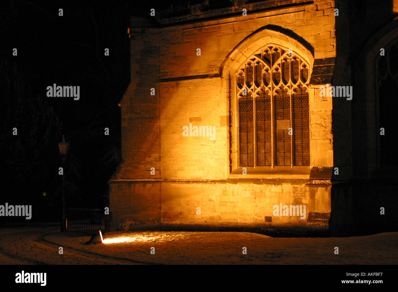 Snow covering ground old hi-res stock photography and images - Alamy