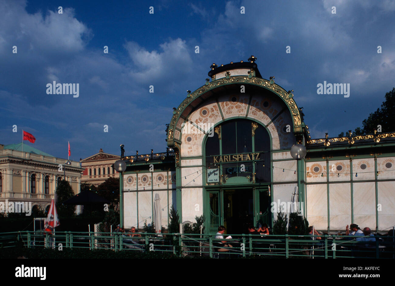 Wiener stadtbahn hi-res stock photography and images - Alamy
