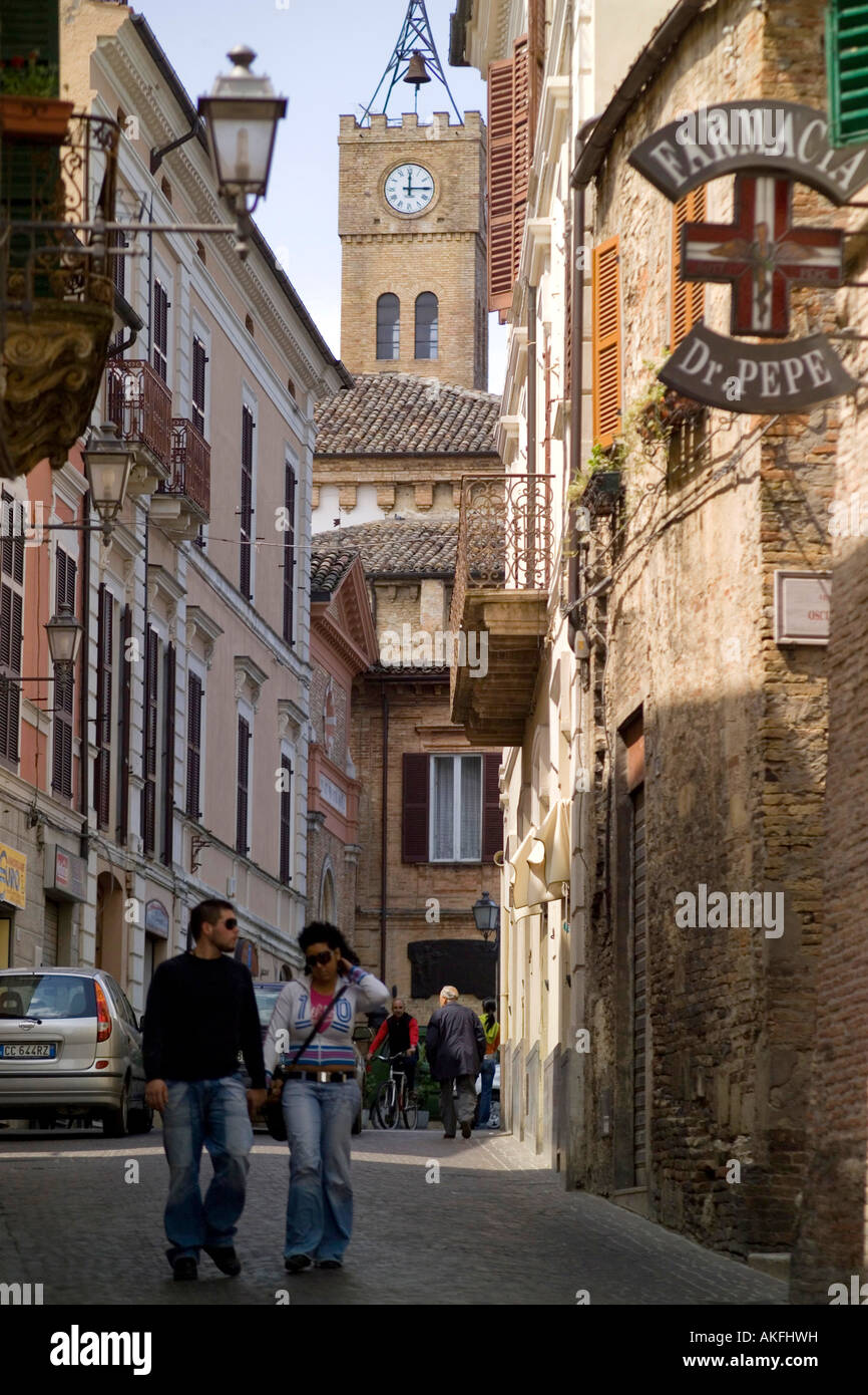 Foreshortening, Historic centre, Atri, Abruzzo, Italy Stock Photo - Alamy