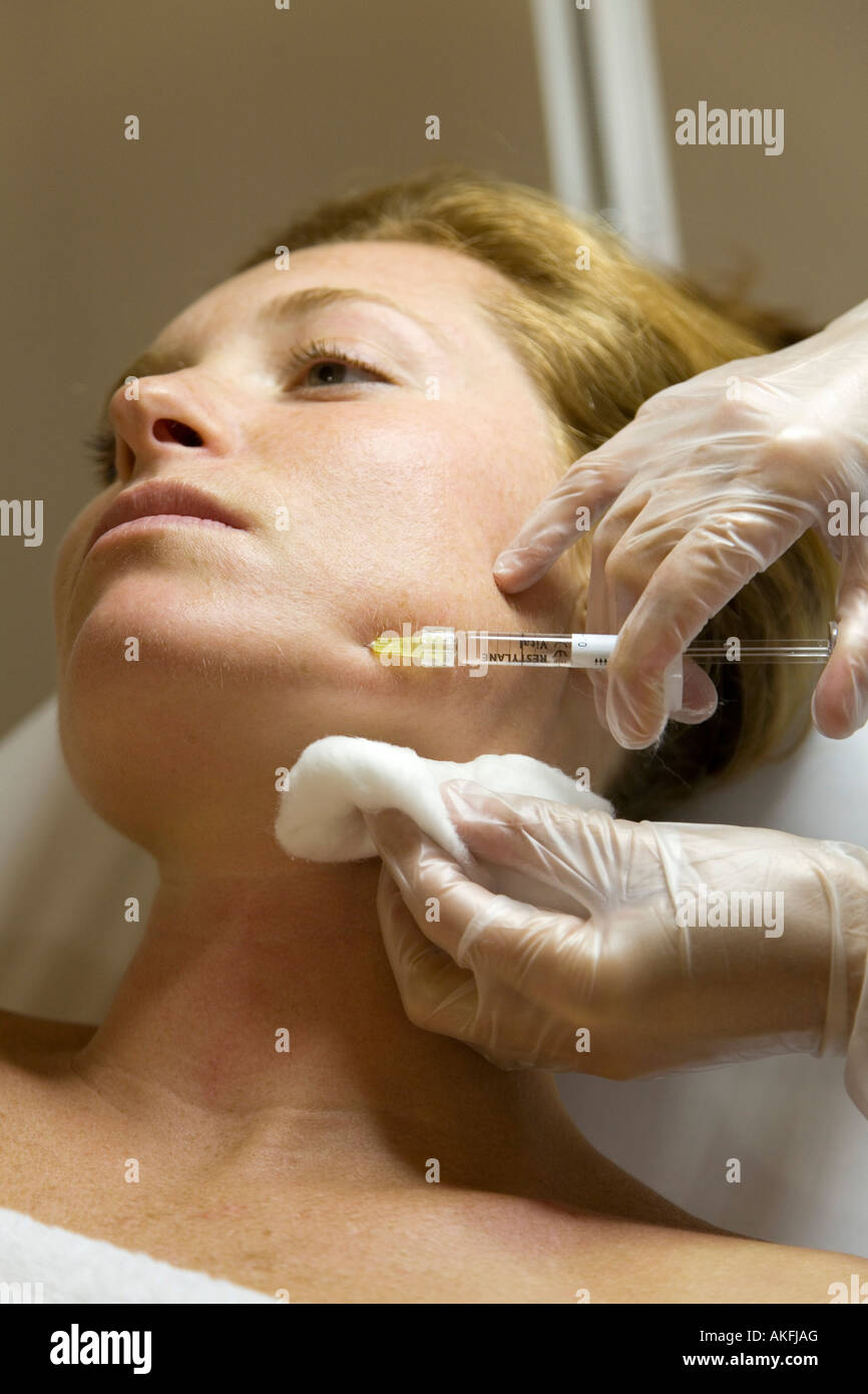 Injection to skin moisturizing, Villa Undulna hotel, Terme della ...
