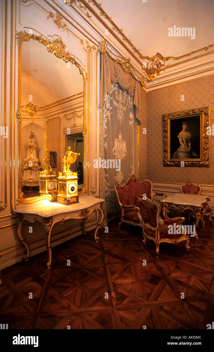Kinderzimmer Schloss Schonbrunn Innenraume