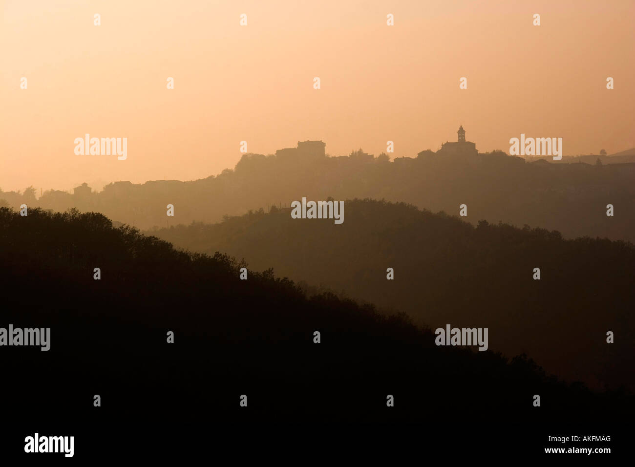 Alto monferrato hi-res stock photography and images - Alamy