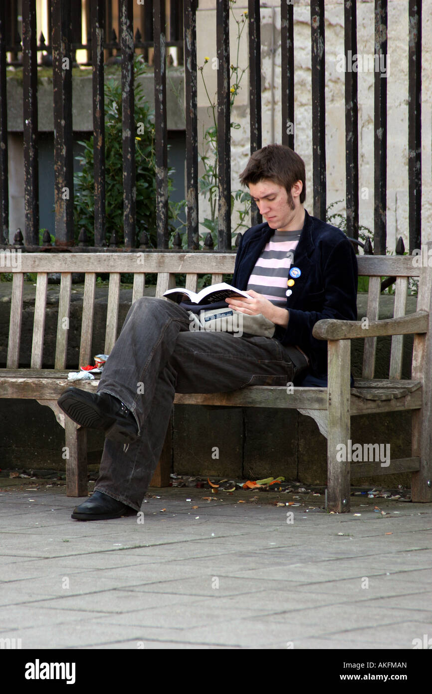 Oxford student life hi-res stock photography and images - Alamy