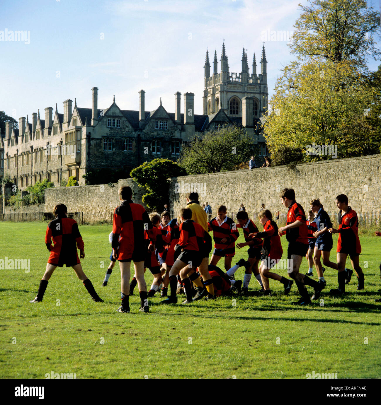 Learning rugby hi-res stock photography and images - Alamy