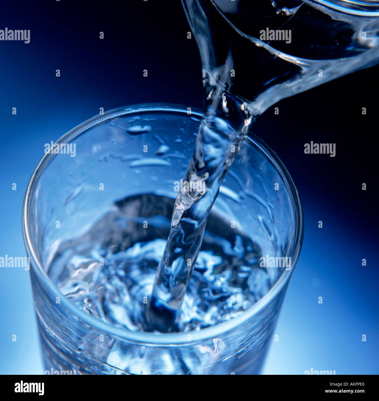 Water dripping into bucket hi-res stock photography and images - Alamy