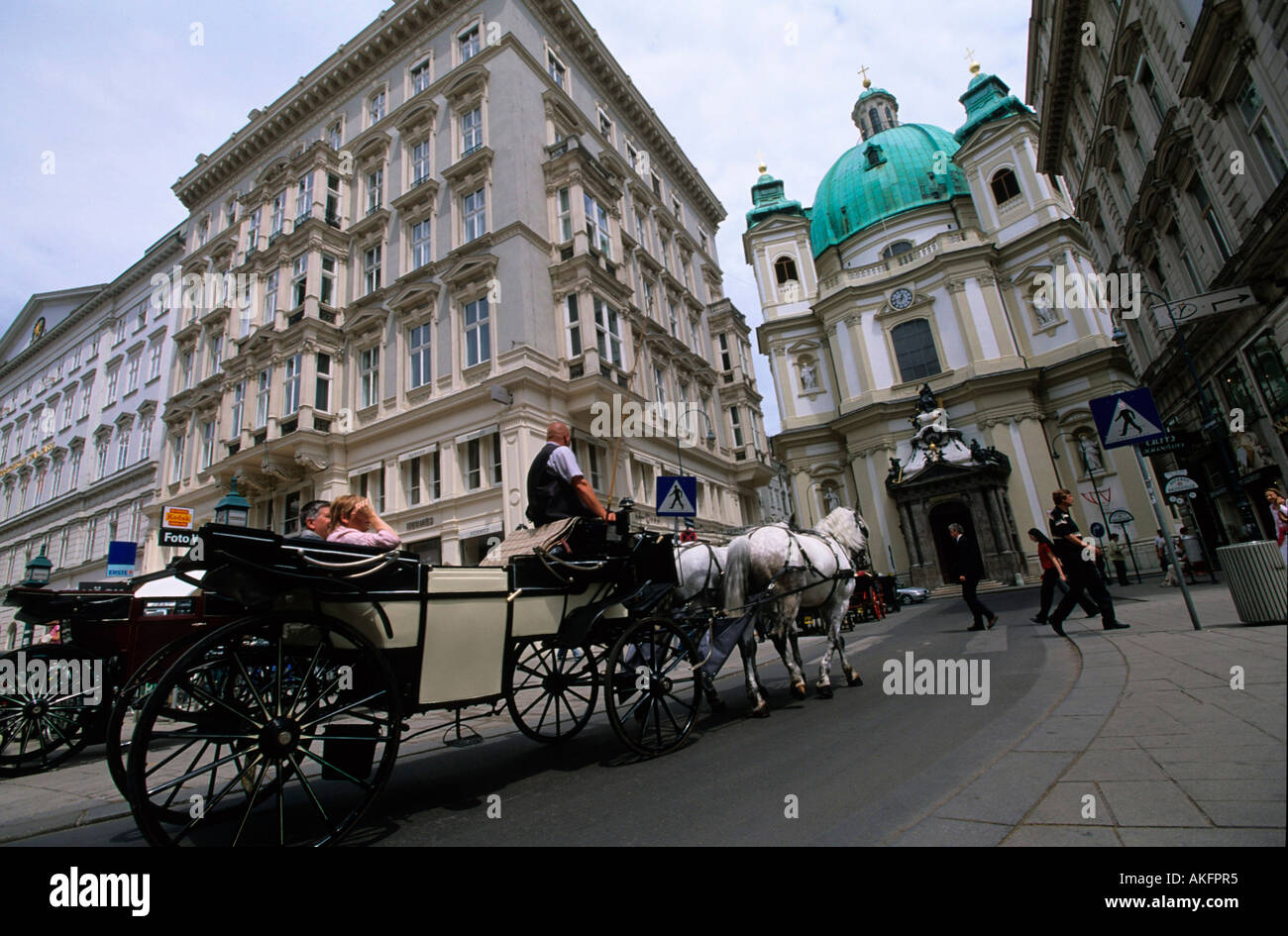 Der graben vienna hi-res stock photography and images - Alamy