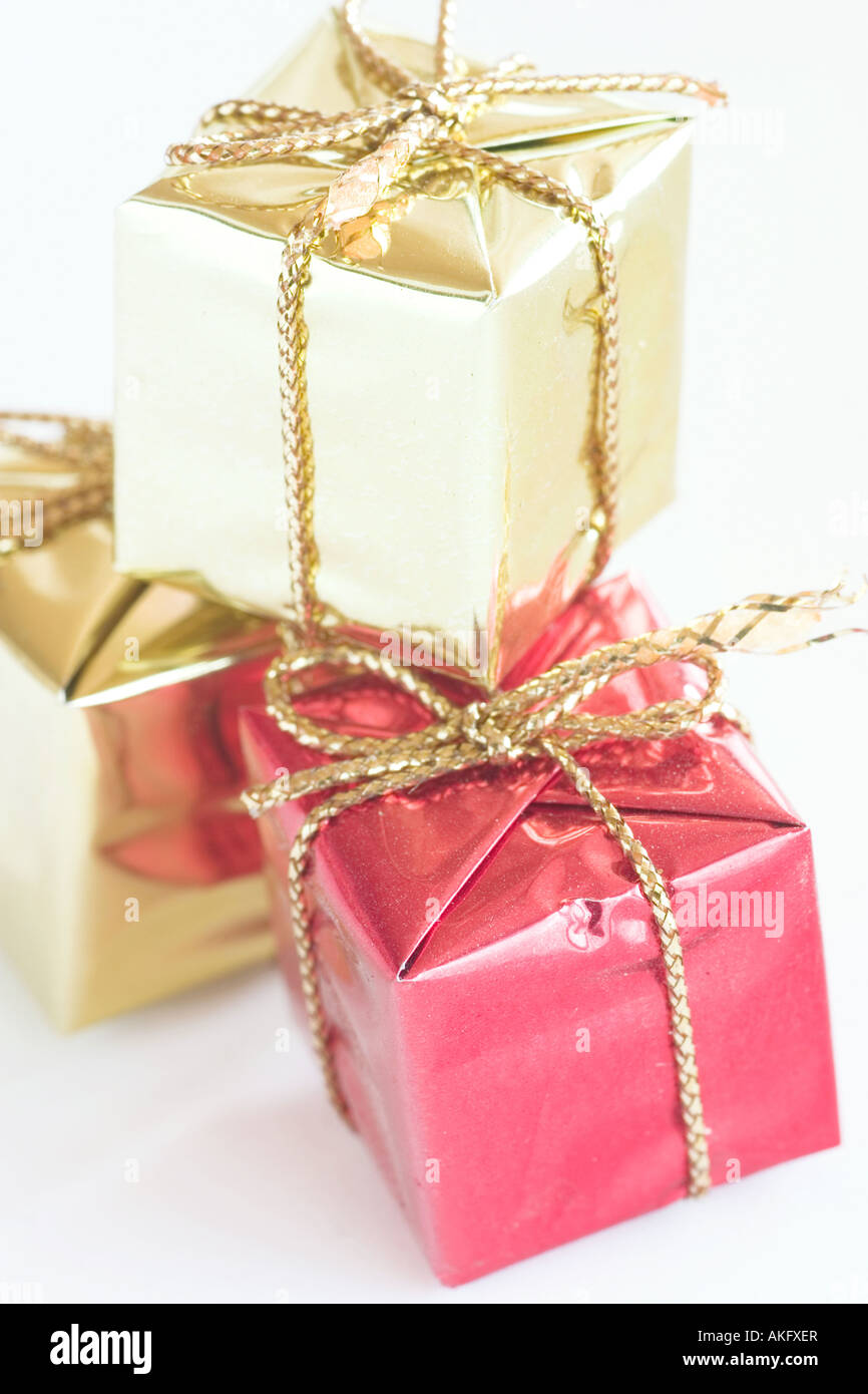 Shining packet hi-res stock photography and images - Alamy